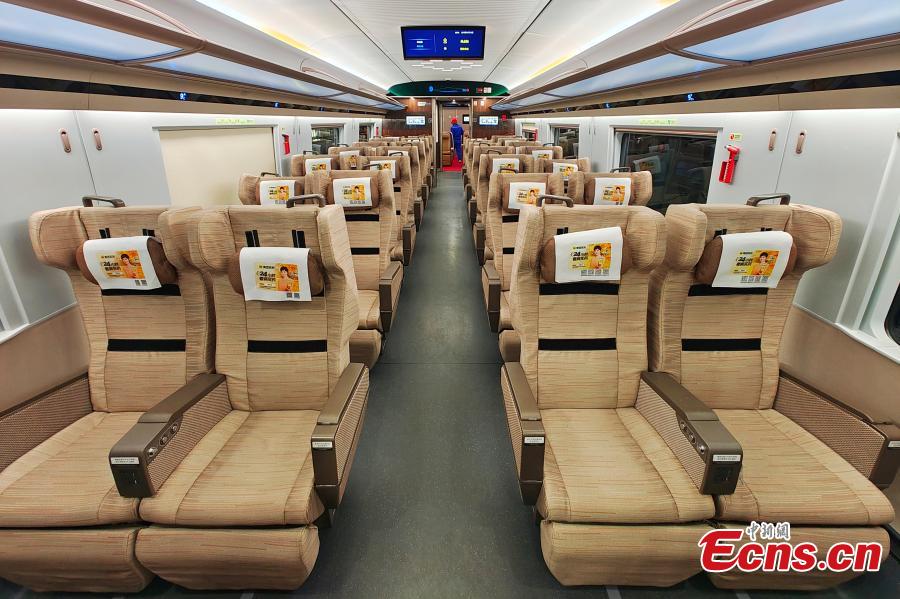Fuxing Intelligent Electric Multiple Unit CR400BF-Z launched in NW China for first time