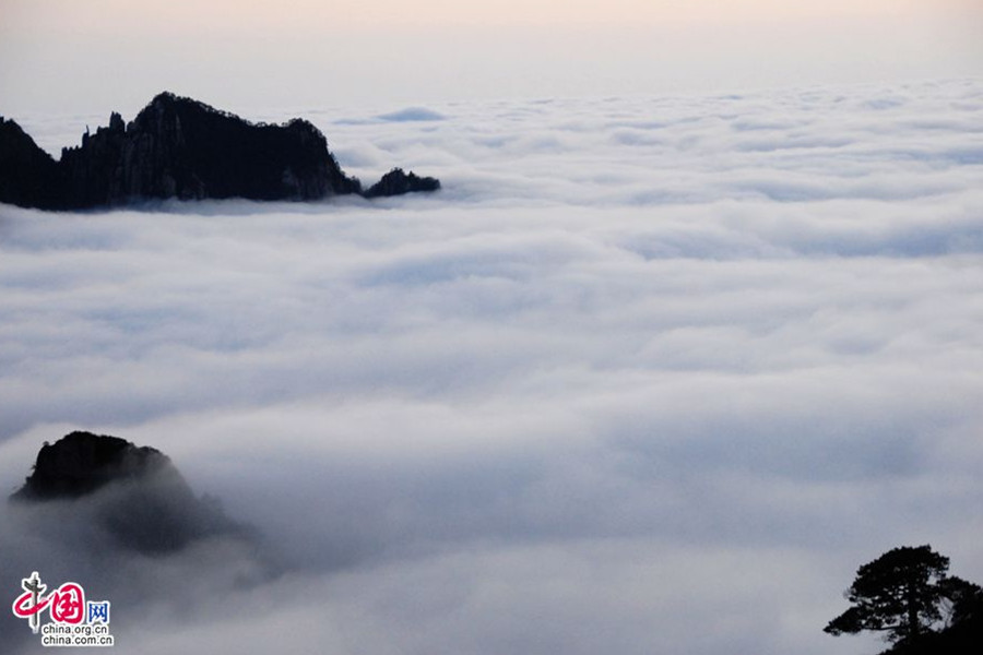 Spectacular sea of clouds at Huangshan Mountain (1/5) - Headlines, features, photo and videos ...