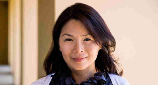 Apple names first China MD as sales flag in key market