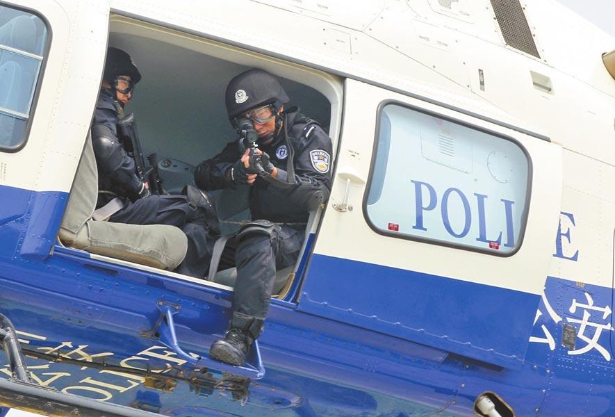 Helicopters with snipers on board patrolling over sky of Zhengzhou ...