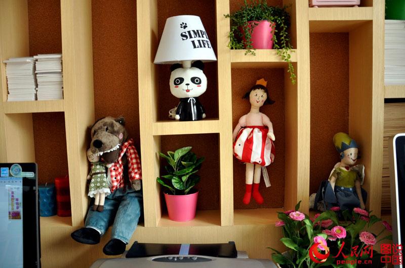 The unique 'panda post office' in SW China(11/20) - Headlines, features ...