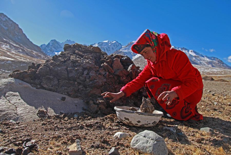Ethnic Tajik life through the lens of a solider (Part II)(11/16 ...