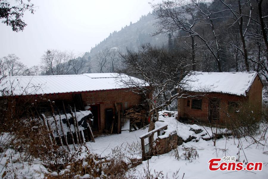 'Crazy' Zhongnan hermit lives a simple life