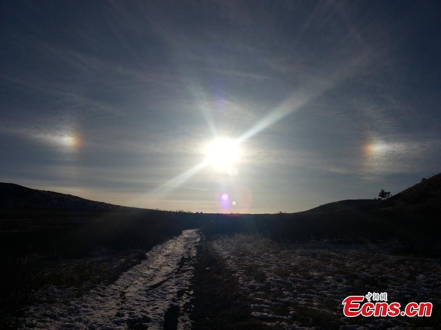 Sundog dazzles North China sky(2/2) - Headlines, features, photo and ...