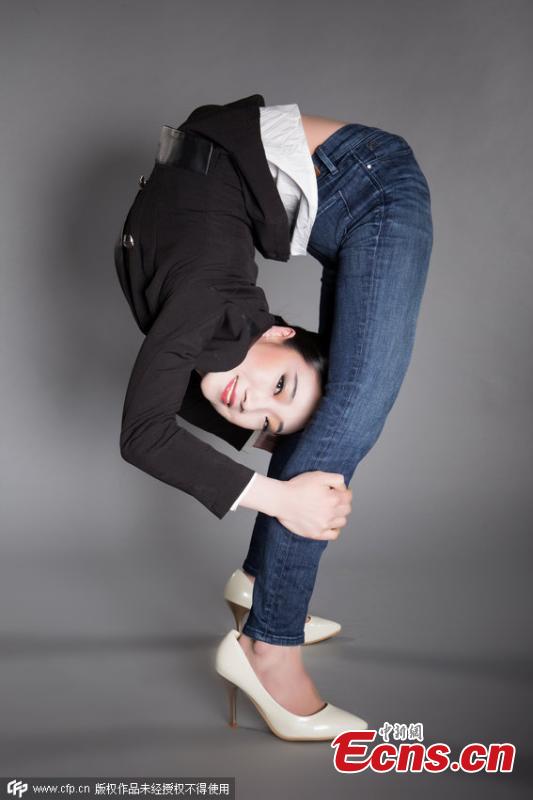 China's 'bendiest woman' poses for photo(2/3) - Headlines, features ...