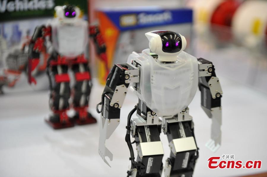 Largest robot show held in Tianjin(1/4) - Headlines, features, photo ...