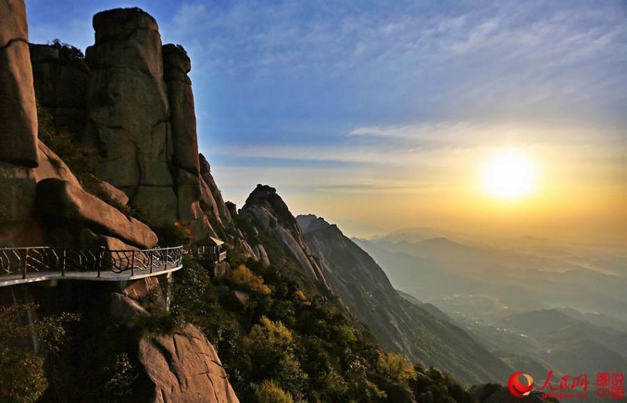 Intoxicating scenery of Lingshan Mountain, SE China(6/9)