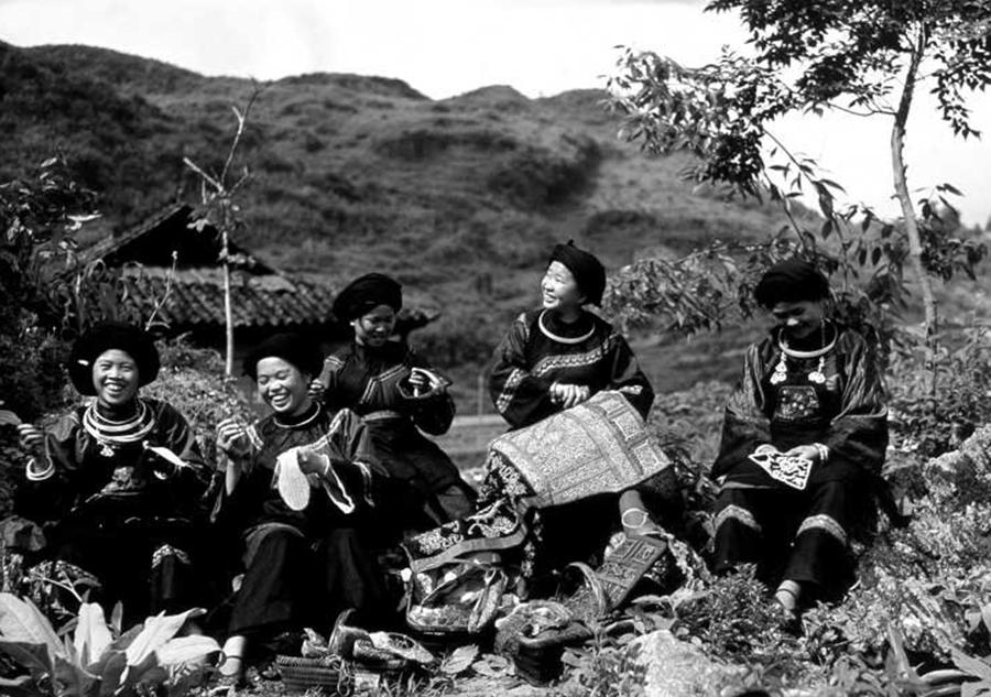 Historical photos of 56 nations in China(6/15)