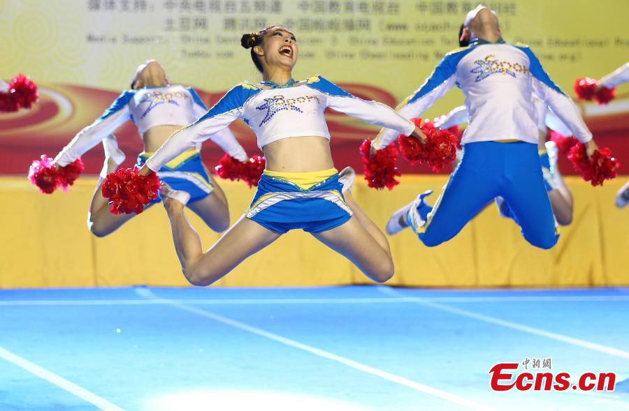 China Cheerleading Open held in Nanjing (2/7)