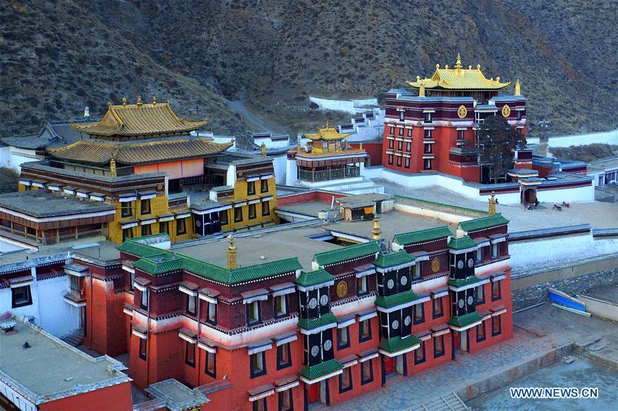 View of Labrang Monastery in NW China(4/5)
