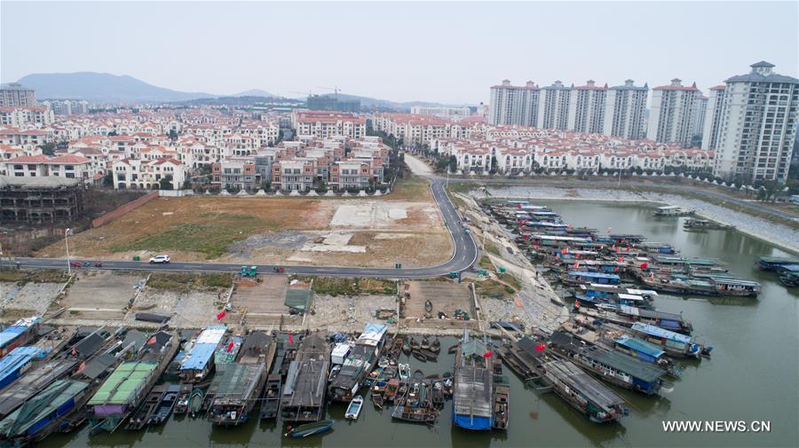 E China's Chaohu Lake enters fishing off season(1/4)