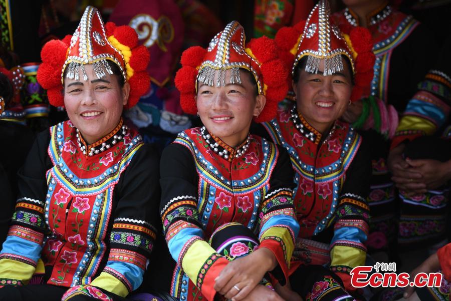 Yi people mark tiger festival in Yunnan(4/5)