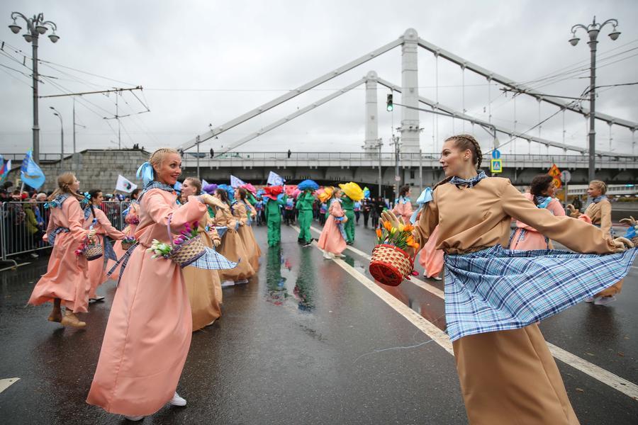 Parade for 2017 World Festival of Youth and Students held in Moscow(7/8)