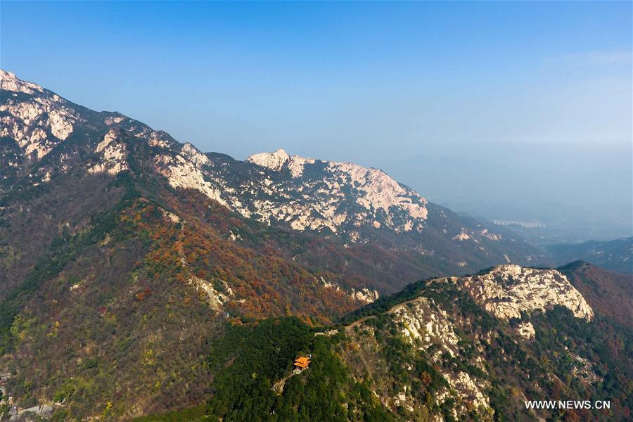 Bird's-eye view of Mount Taishan in E China(6/6)