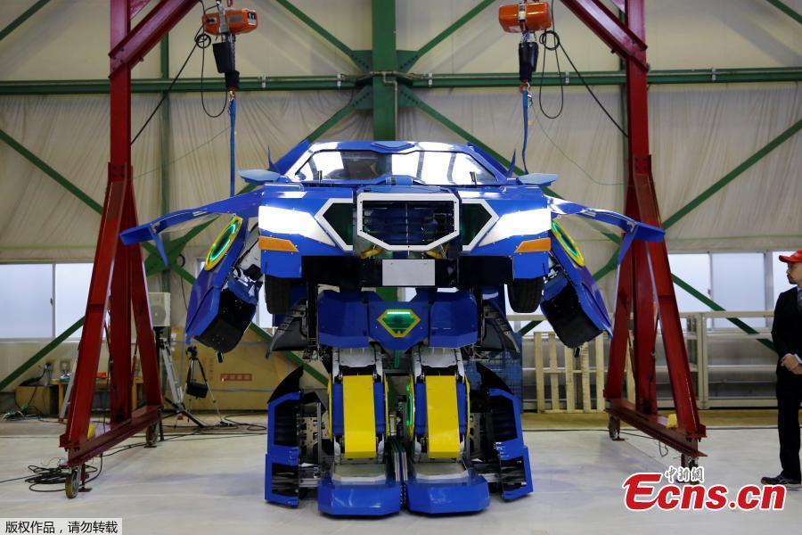 J-deite RIDE: 4-meter tall robot that can transform(7/7)