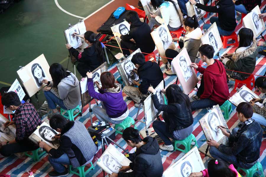 Way to art school (2/4) - Headlines, features, photo and videos from ...