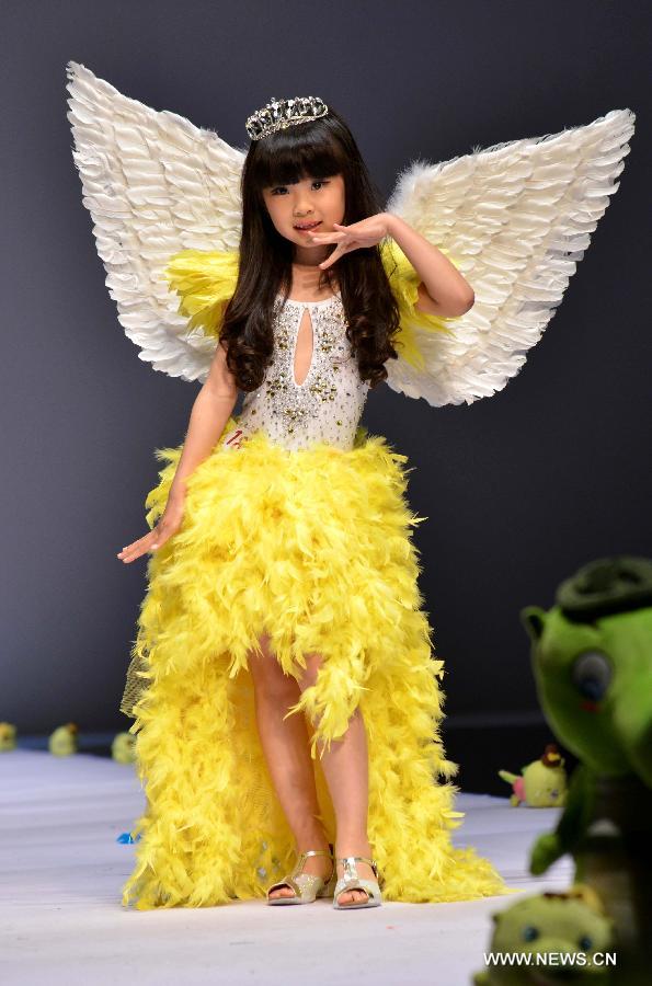 Kids model contest held during China (Qingdao) Intl Fashion Week (8/9 ...