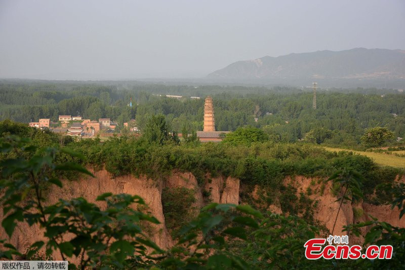 China's leaning tower - Wuhua Temple Pagoda (5/5) - Headlines, features, photo and videos from ...